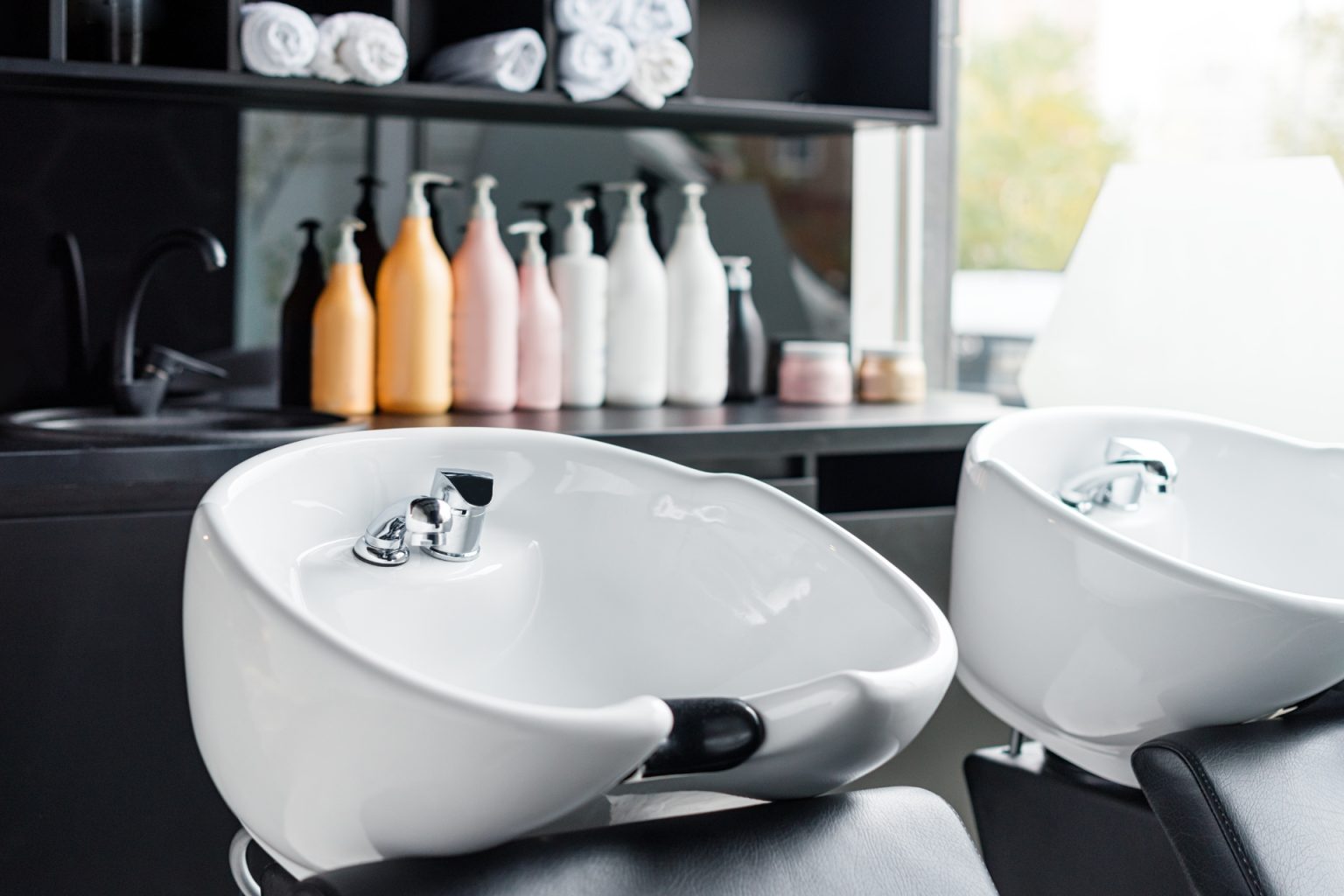 Creating a Relaxed Vibe: How Salon Culture Impacts Client Comfort ...